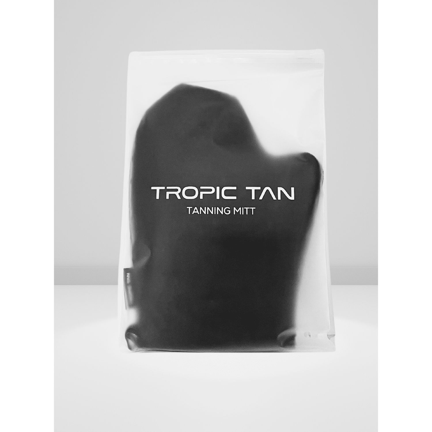 Introducing the Tropic Tan Tanning Mitt: Your Key to Flawless Tanning!